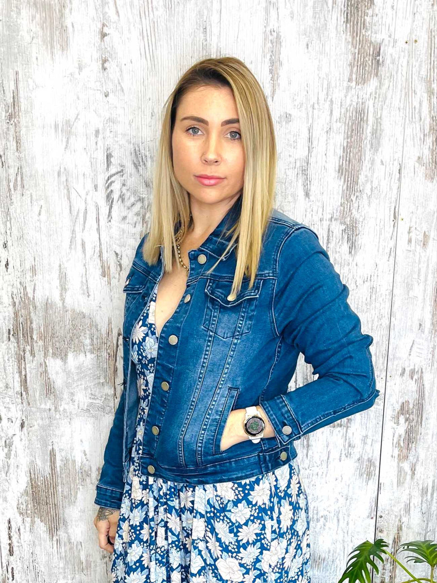 Redefine Your Style with Country Denim: Jeans, Jacket, Skirt – Style ...